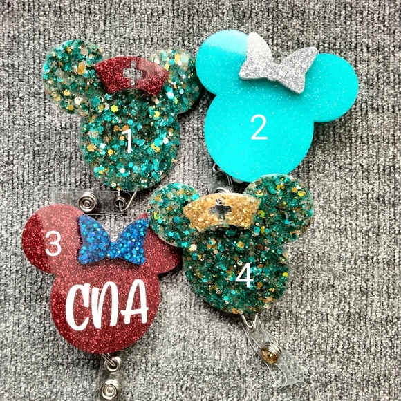 Handmade | Accessories | Customizable Minnie Mouse Head Retractable ...
